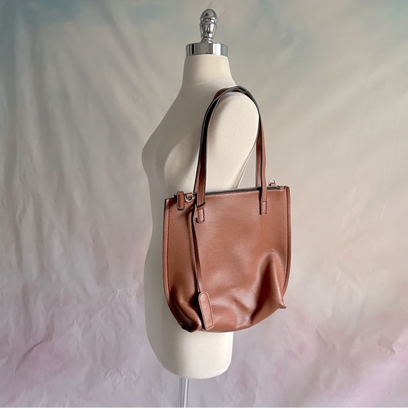 Street Level | Bags | Nwot Faux Leather Convertible Tote Bag Street ...